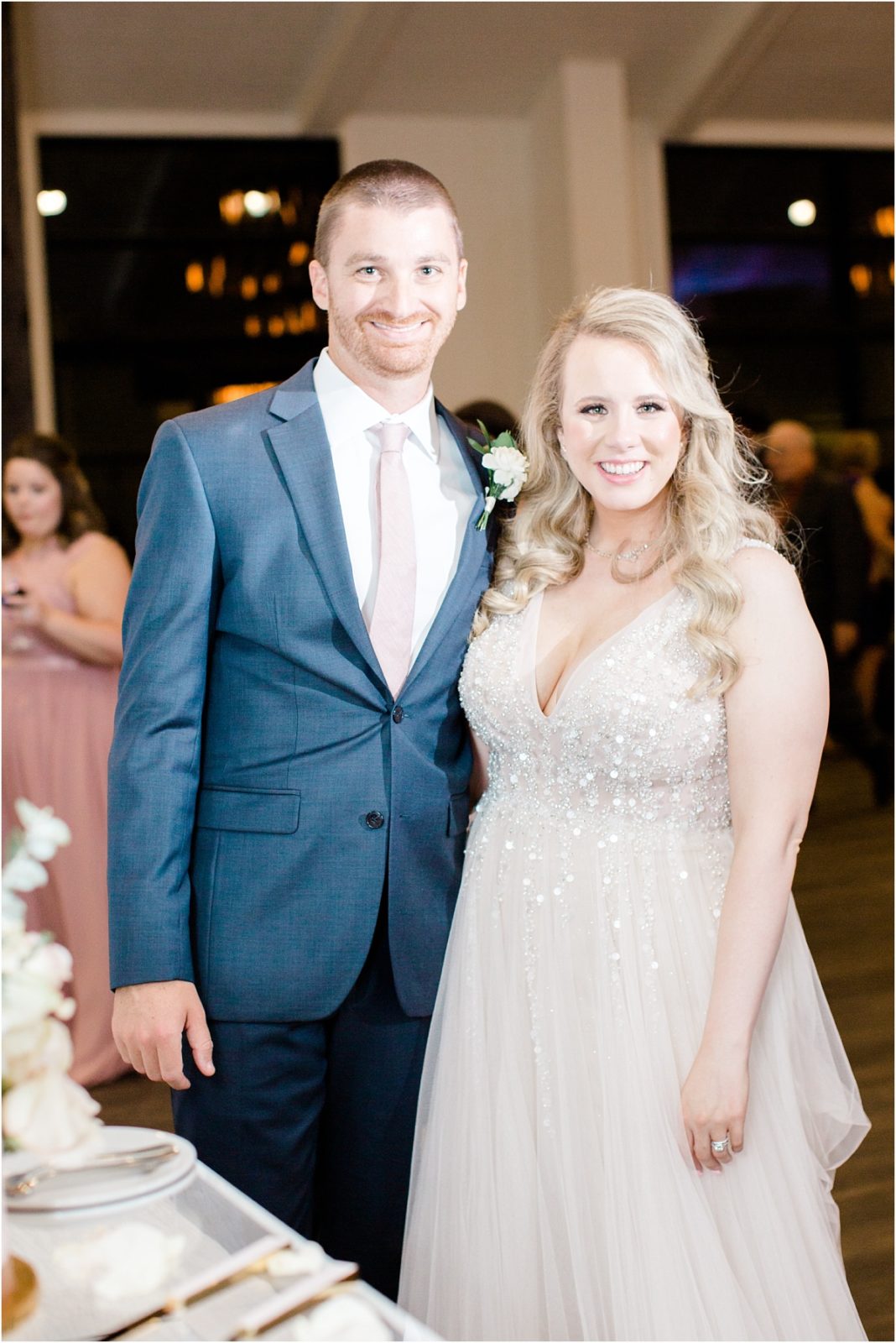 Hayes Hollow at Hidden Falls Wedding - amyodom.com